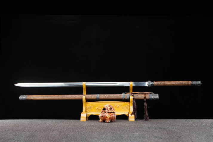 Traditional Chinese Two-Handed Sword with High Carbon Steel Blade ...