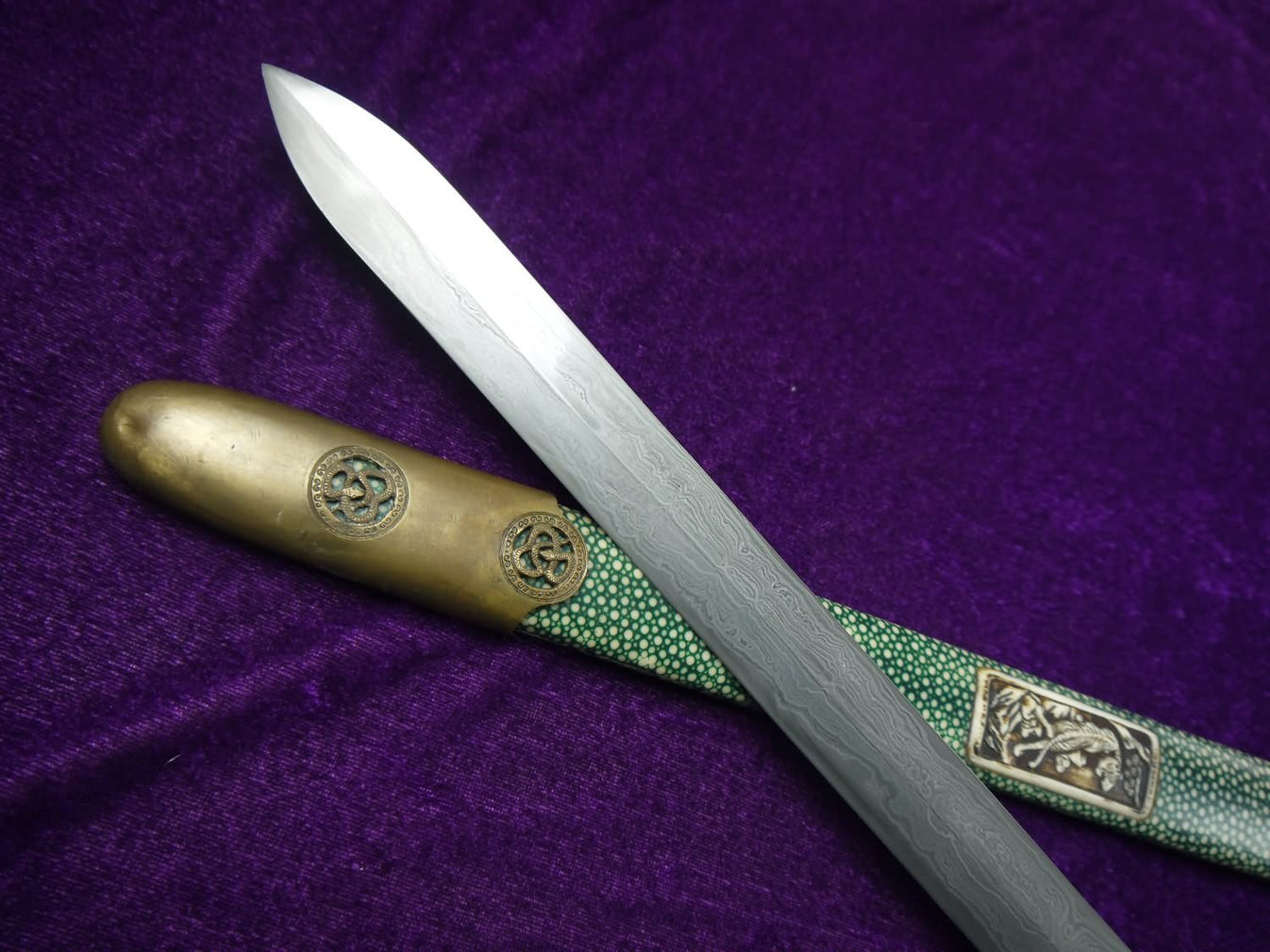 Snake-like sword/Damascus steel blade/Pearl skin wrapped scabbard ...
