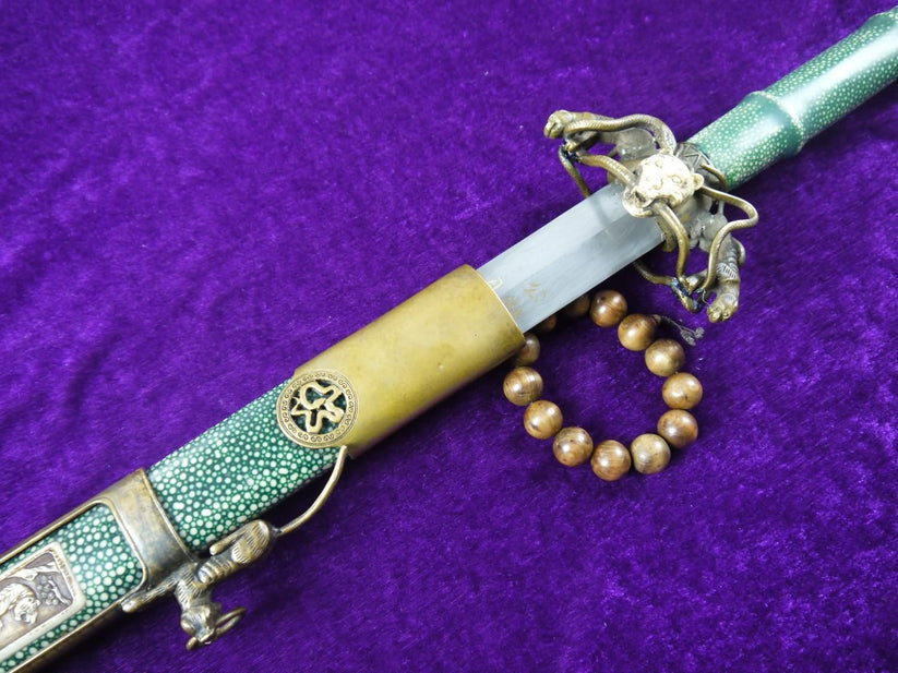 Snake-like sword/Damascus steel blade/Pearl skin wrapped scabbard ...