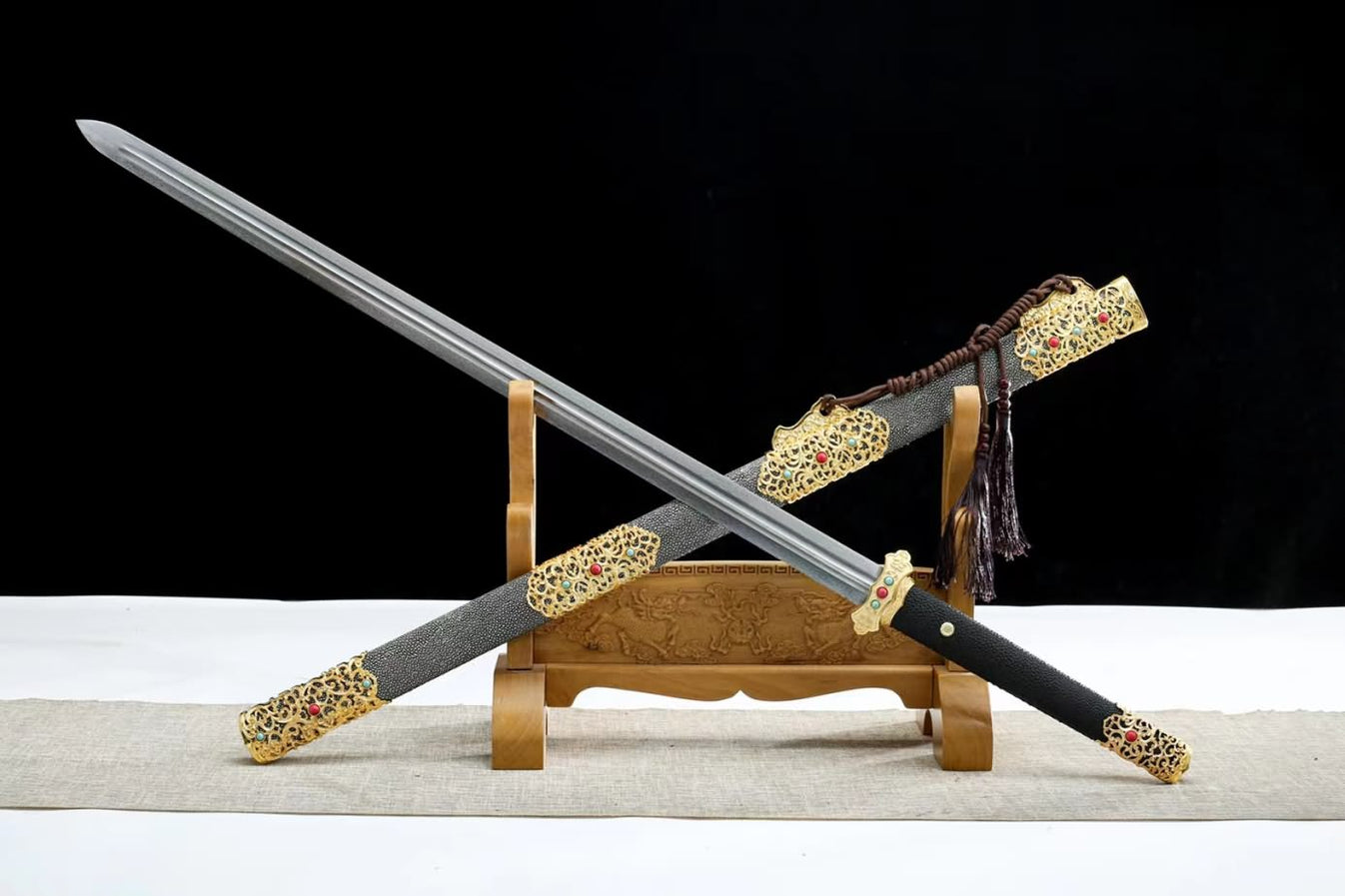 Tactical Swords Damascus Steel Blade,Fake Stingray Skin scabbard ...