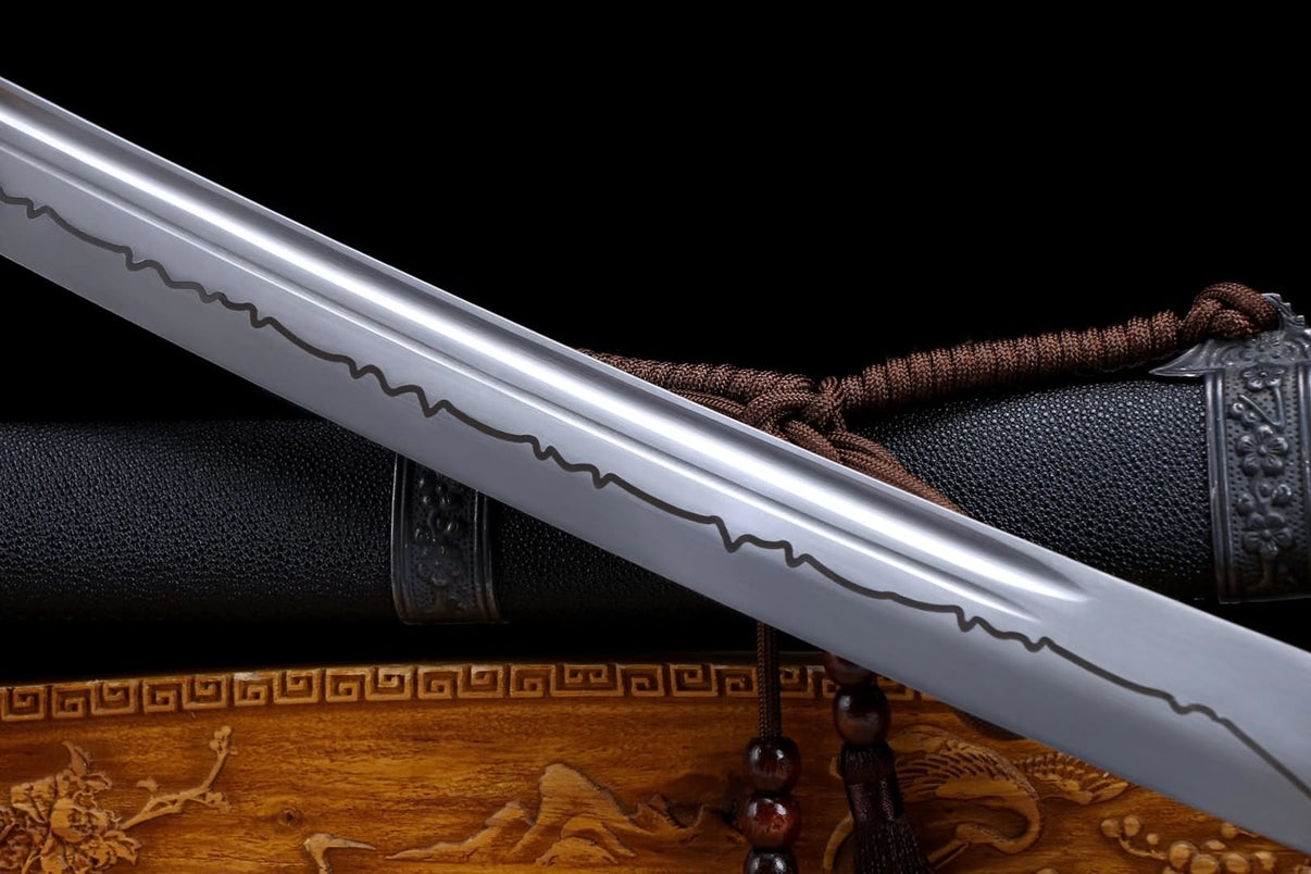 Broadsword,Forged high carbon steel blade,Skin scabbard,Alloy fittings ...
