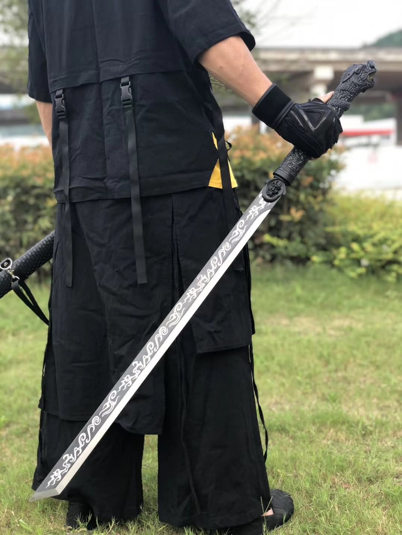 Loong Saber(Forged High Carbon Steel Blade,Alloy Fittings) Cut Tree ...