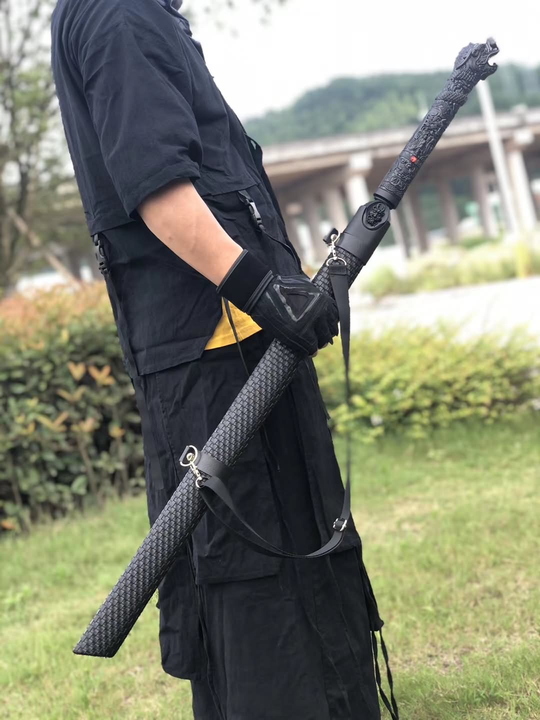 Loong Saber(Forged High Carbon Steel Blade,Alloy Fittings) Cut Tree ...