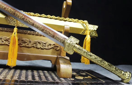 Han sword,High carbon steel Etched blade,Golden scabbard,Alloy fitting ...