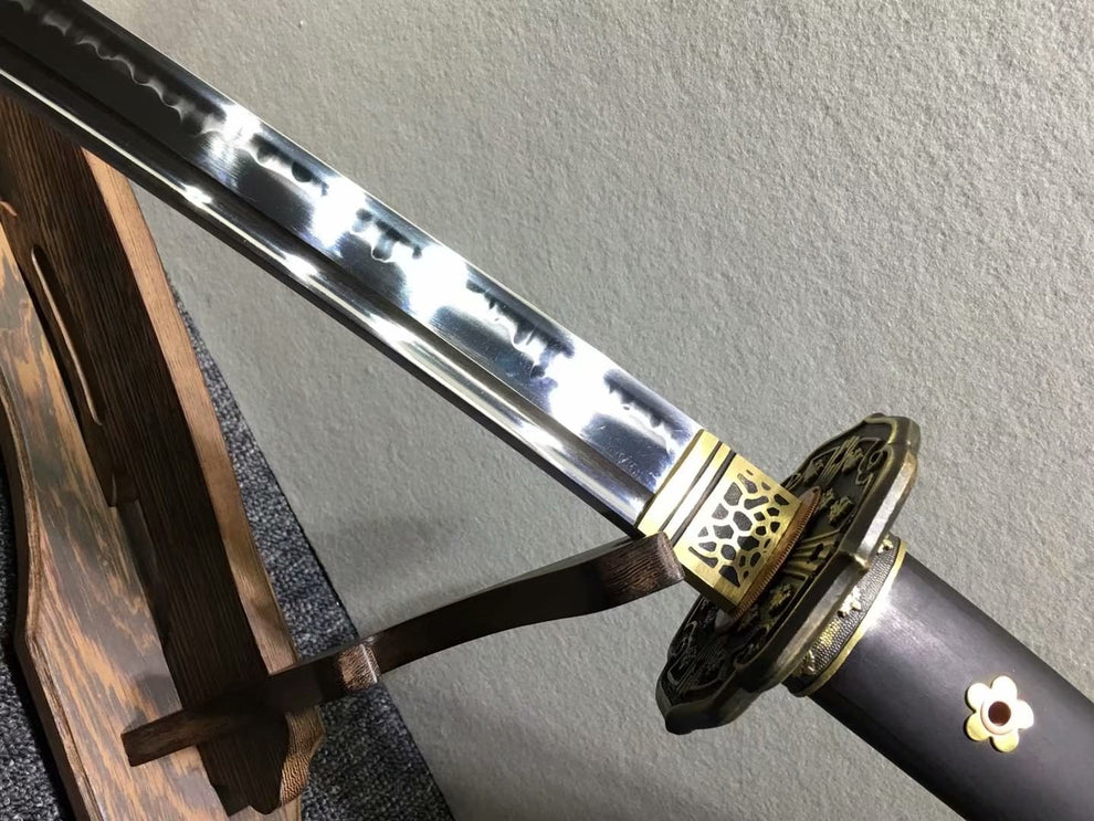 Nihontou Tachi,Nodachi,High carbon steel burn blade,Brass tosogu,Black ...