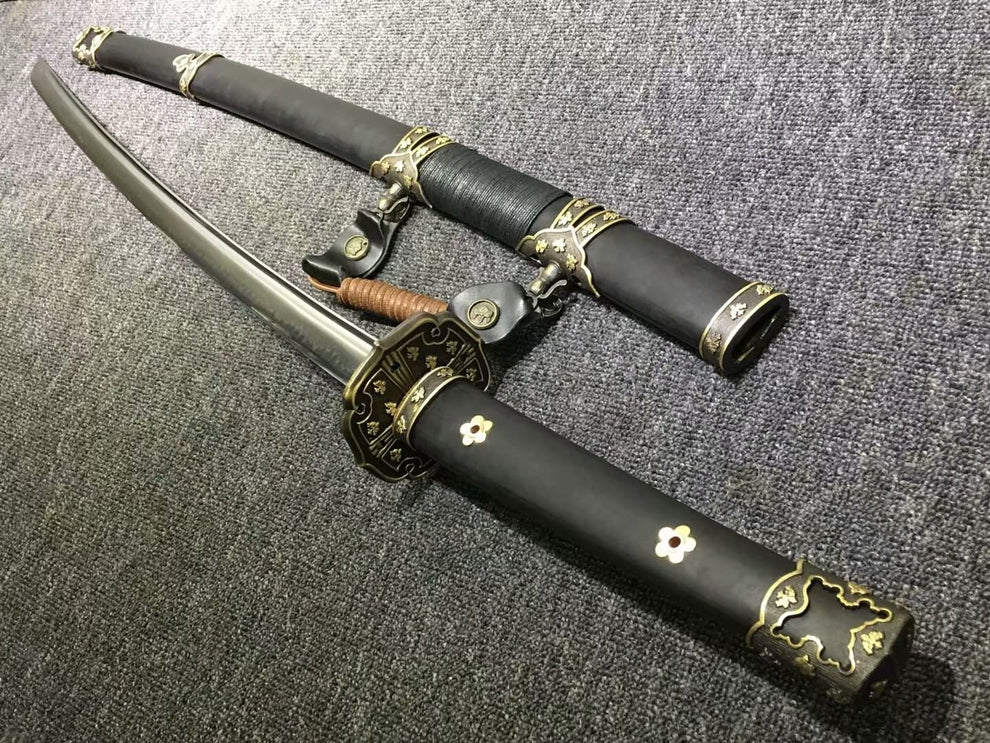Nihontou Tachi,Nodachi,High carbon steel burn blade,Brass tosogu,Black ...