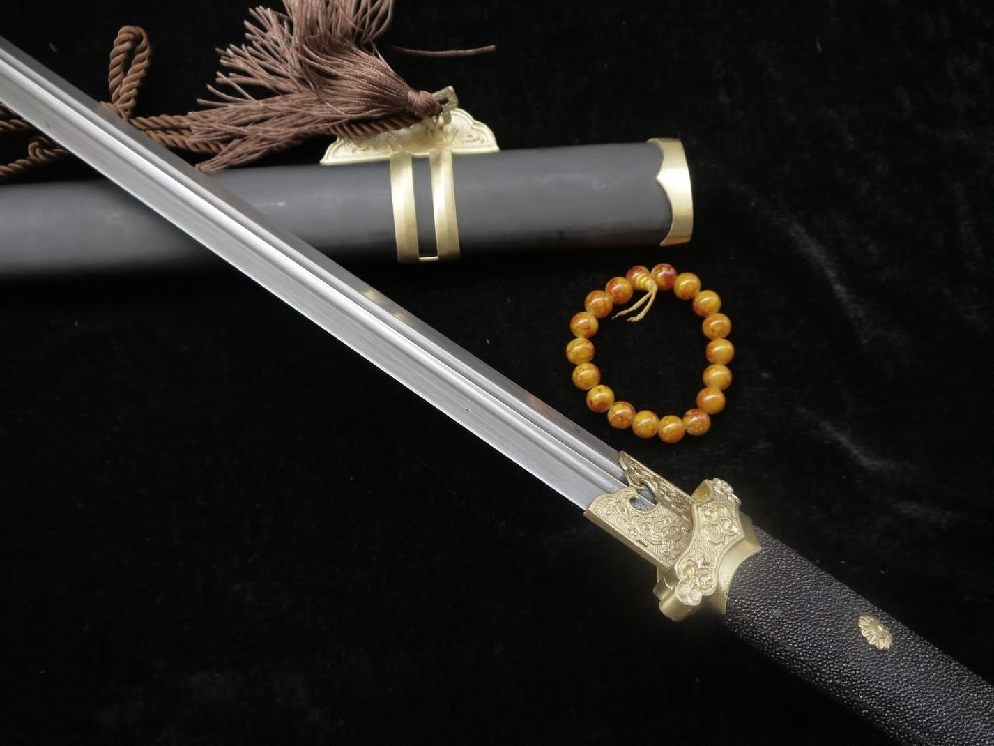 Tang sword,Folded steel,Black scabbard,skin hilt,Copper fitting ...